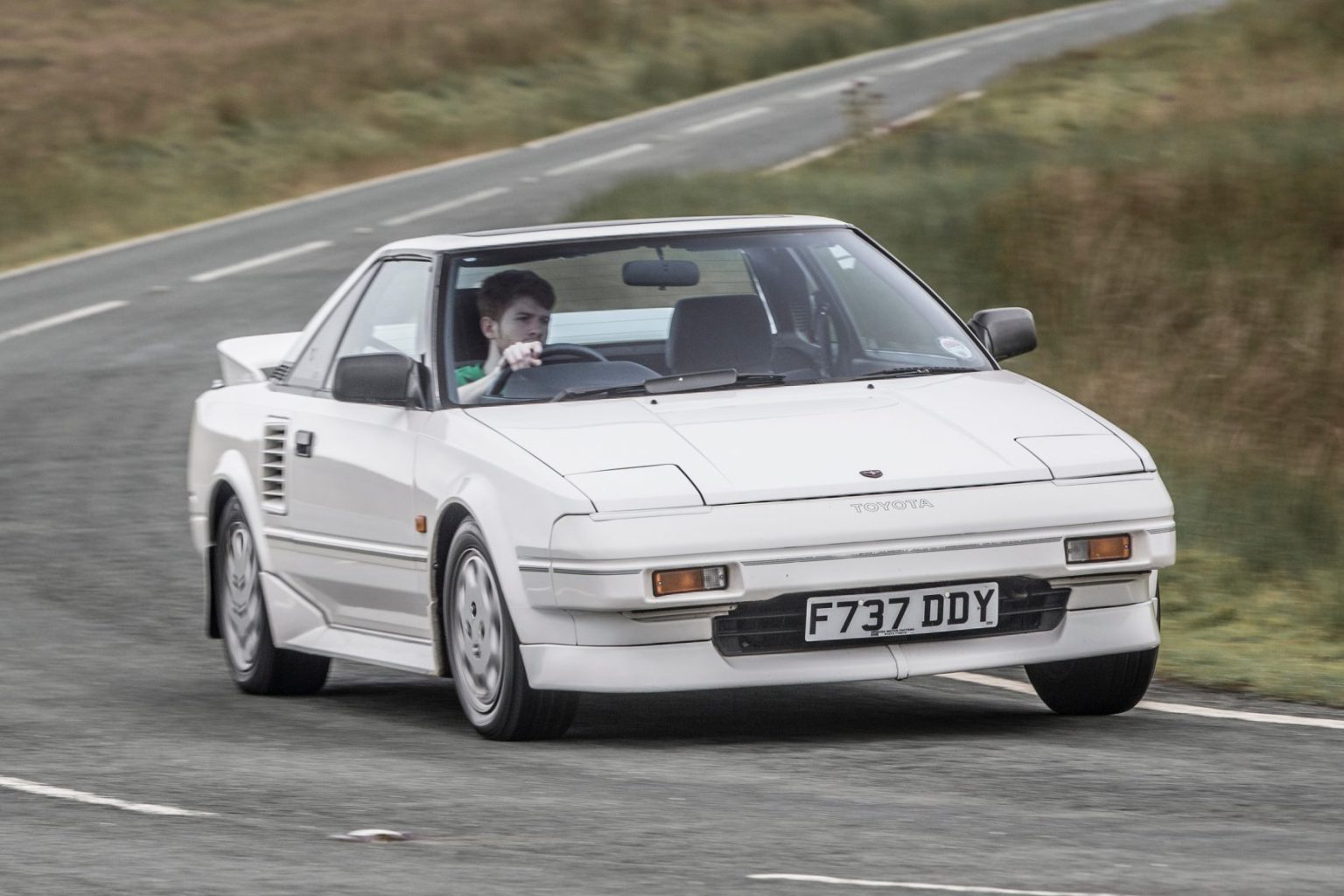 MR2 (1st generation, 1985 – 1990) - Toyota Media Site