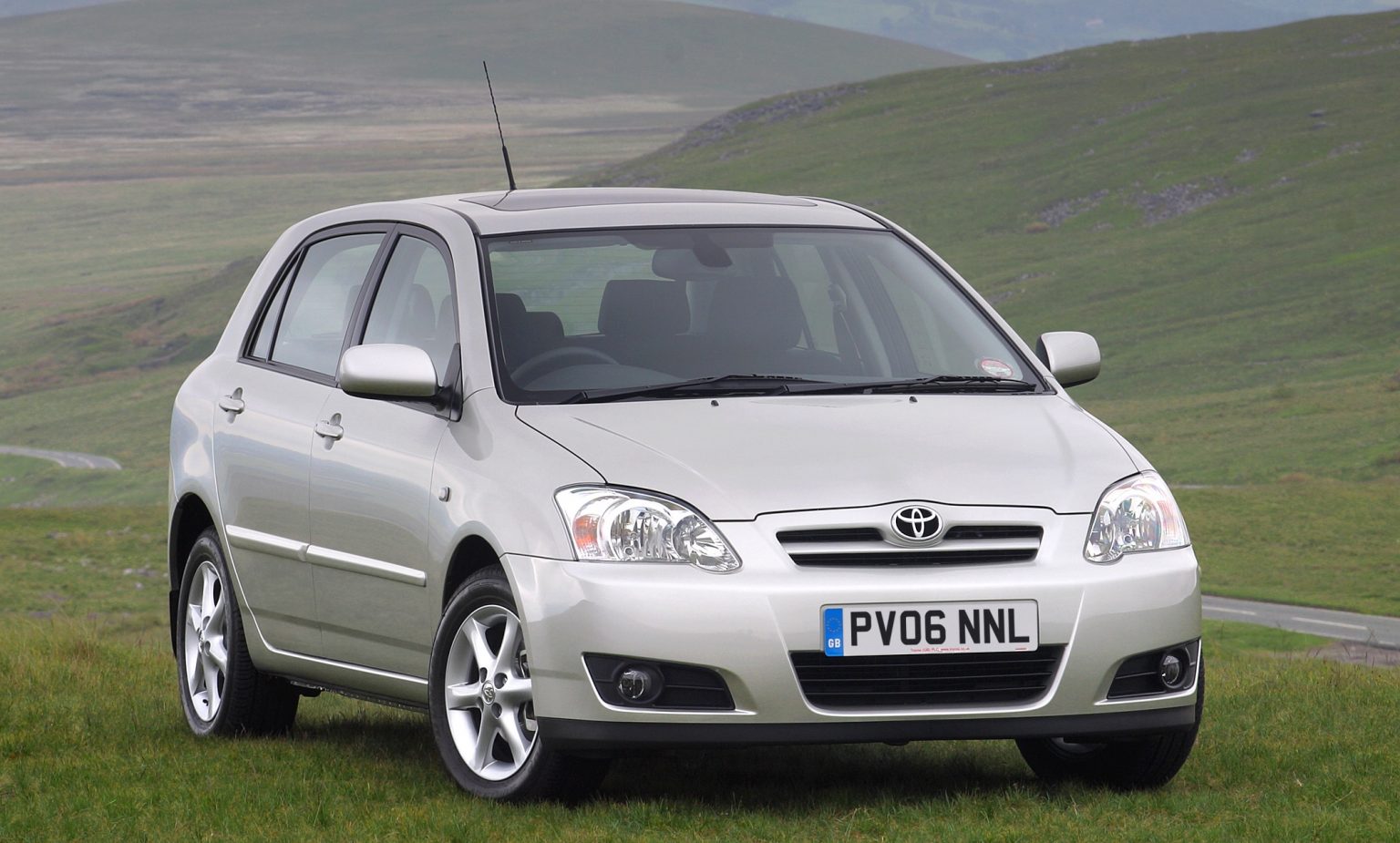 Corolla (9th generation, 2002–2007) - Toyota Media Site