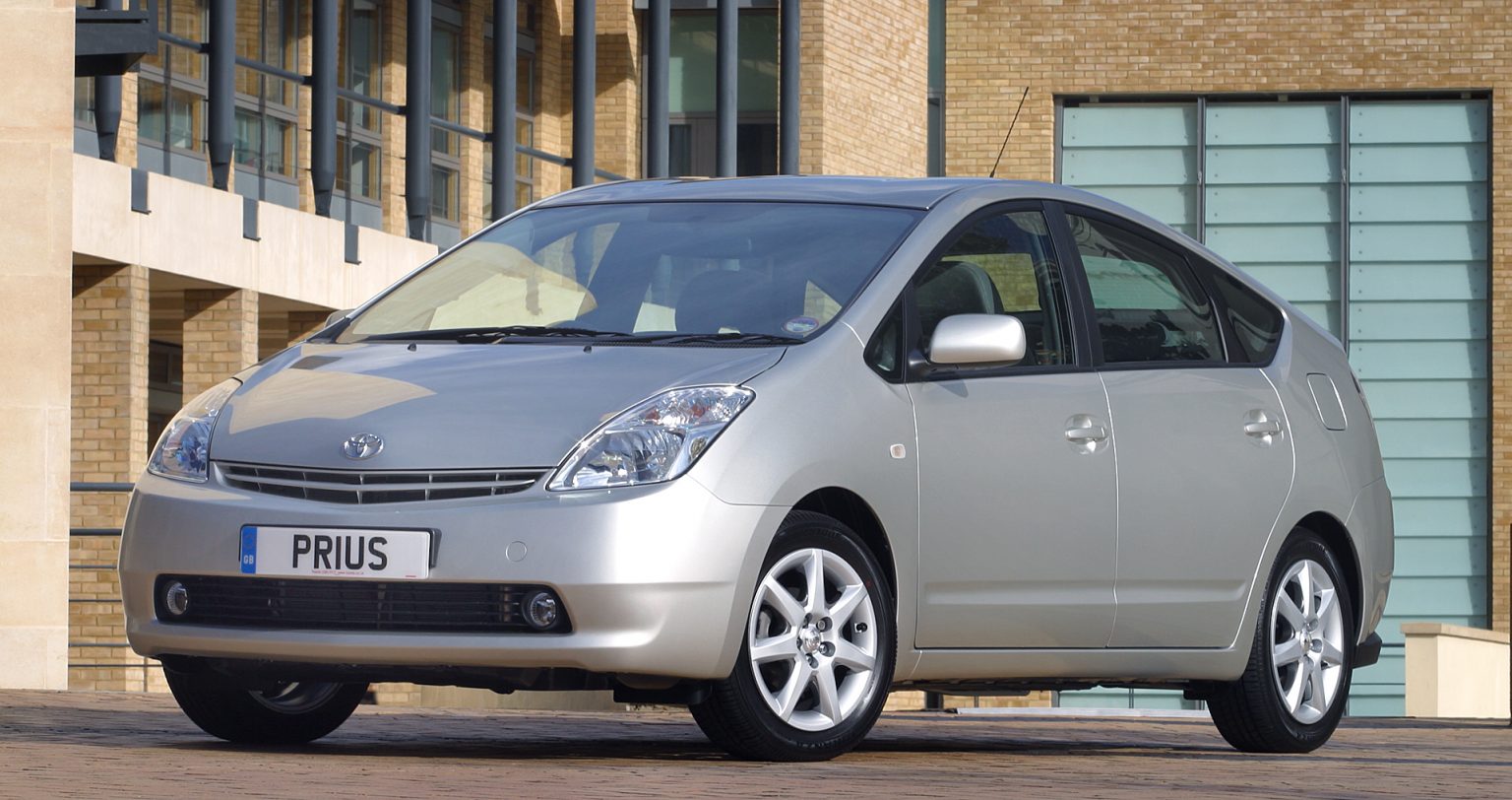 Prius (2nd generation, 2004–2009) - Toyota Media Site