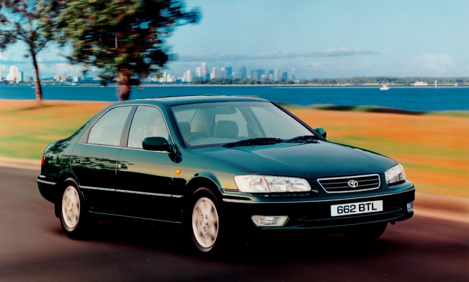 Camry (4th generation, 1996–2002) - Toyota Media Site