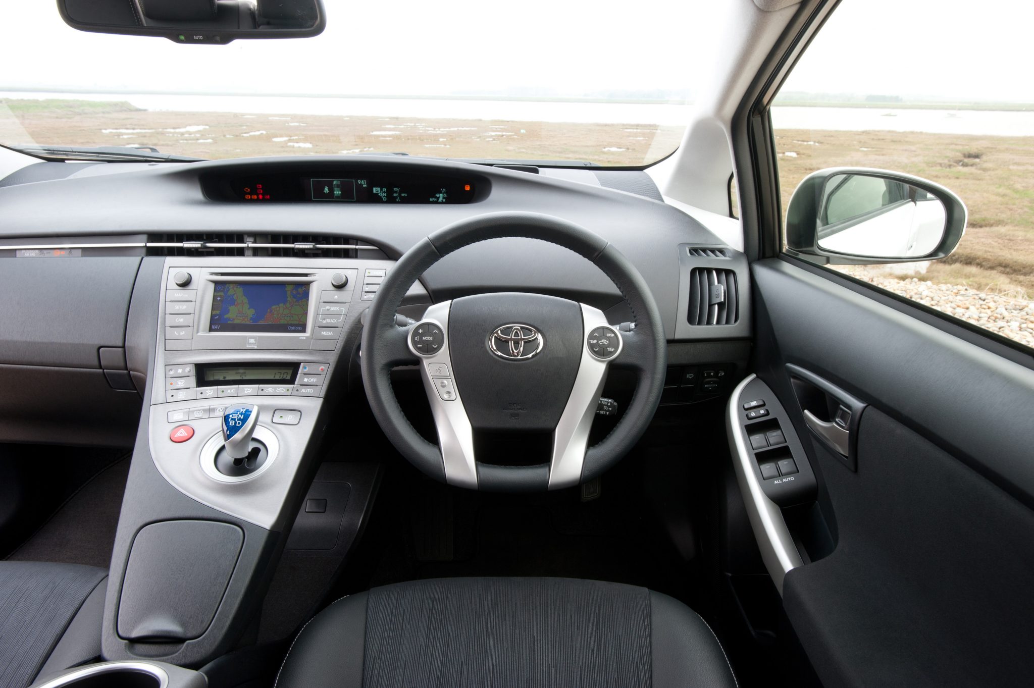 Prius (3rd generation, 2009–2016) - Toyota Media Site