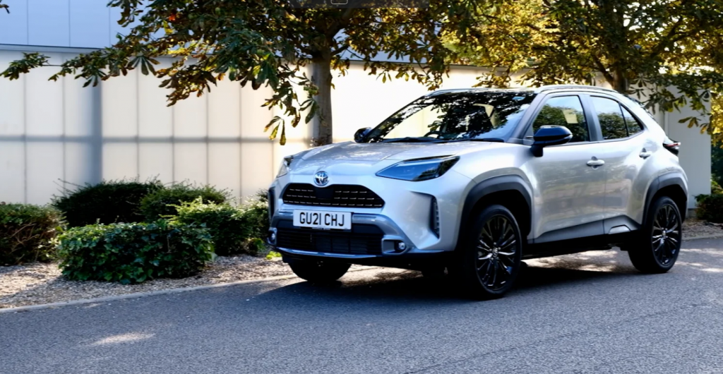Yaris Cross Dynamic Grade Static B-roll (2021 - 2023) - Toyota Media Site
